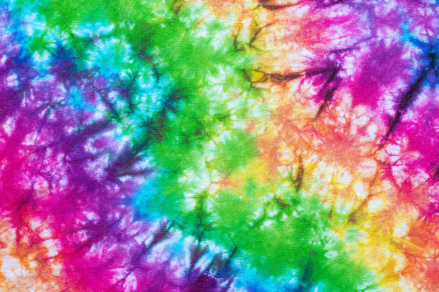 Master the Art of Hippie Fashion with This Comprehensive Guide ...